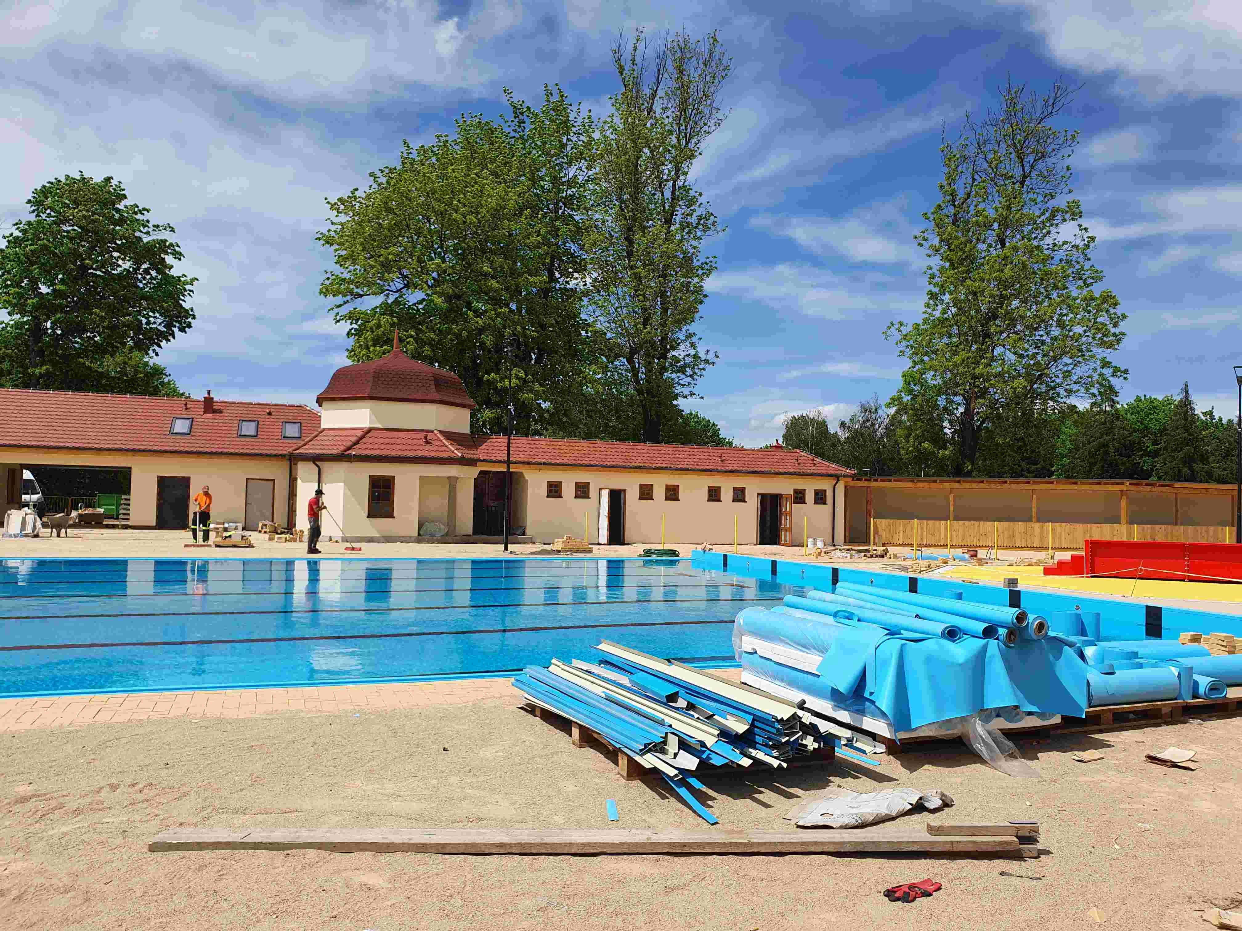 Legnica FM - Kiedy otwarcie nowych basenów w Legnicy?